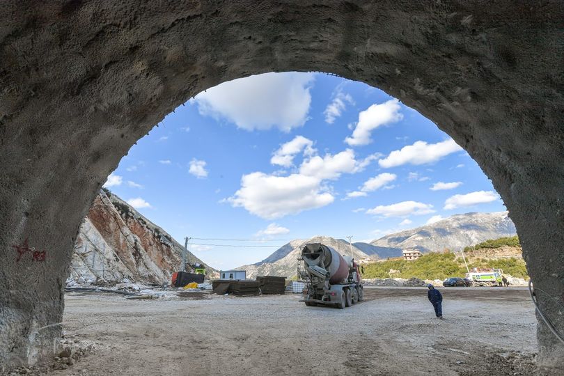 Tuneli i Llogarasë hapet më 30 qershor