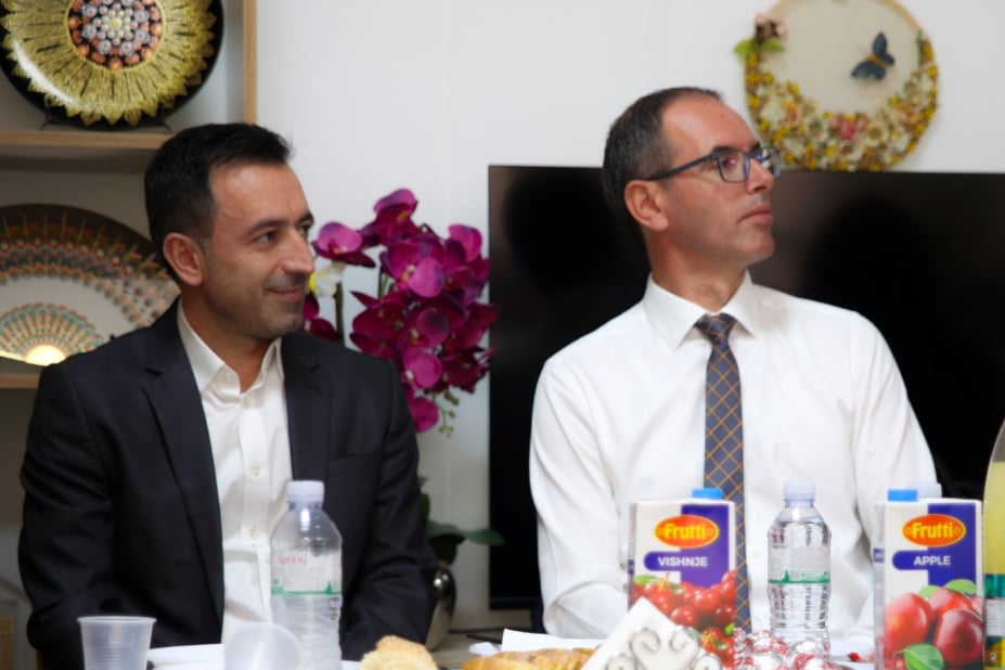 Dy të dënuarit për shpifje, Dimal Basha e Enver Haliti bashkë bëjnë fushatë